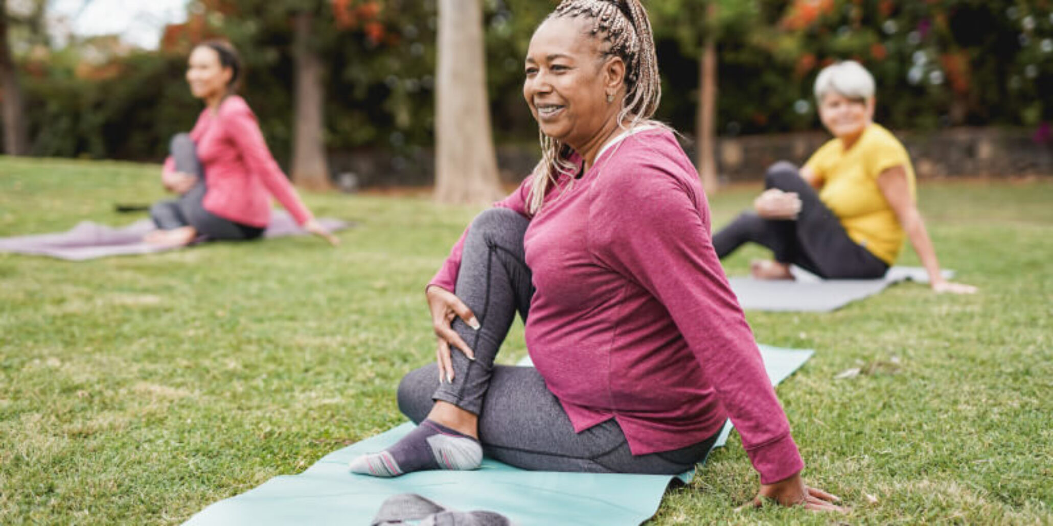 Total Hip Replacement: Posterior Approach Versus Anterior Approach ...