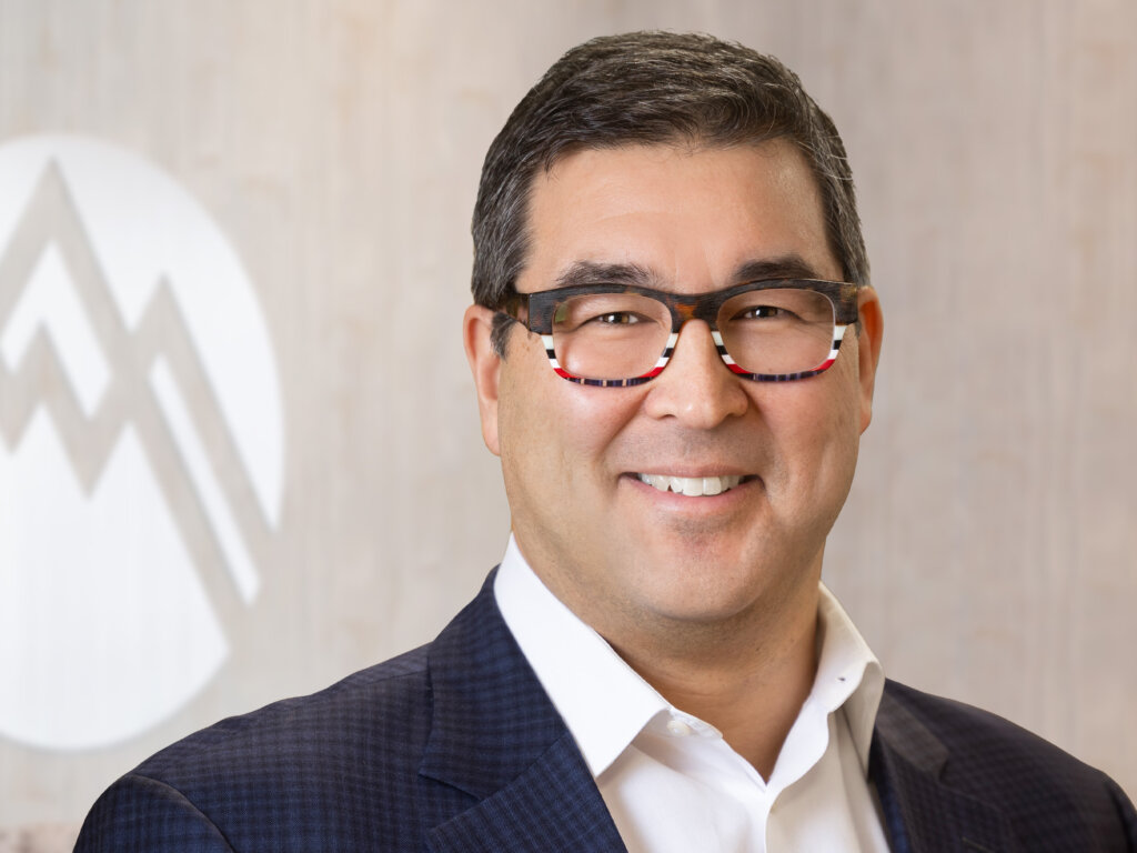 Specialized Orthopedic Experts | Summit Orthopedics