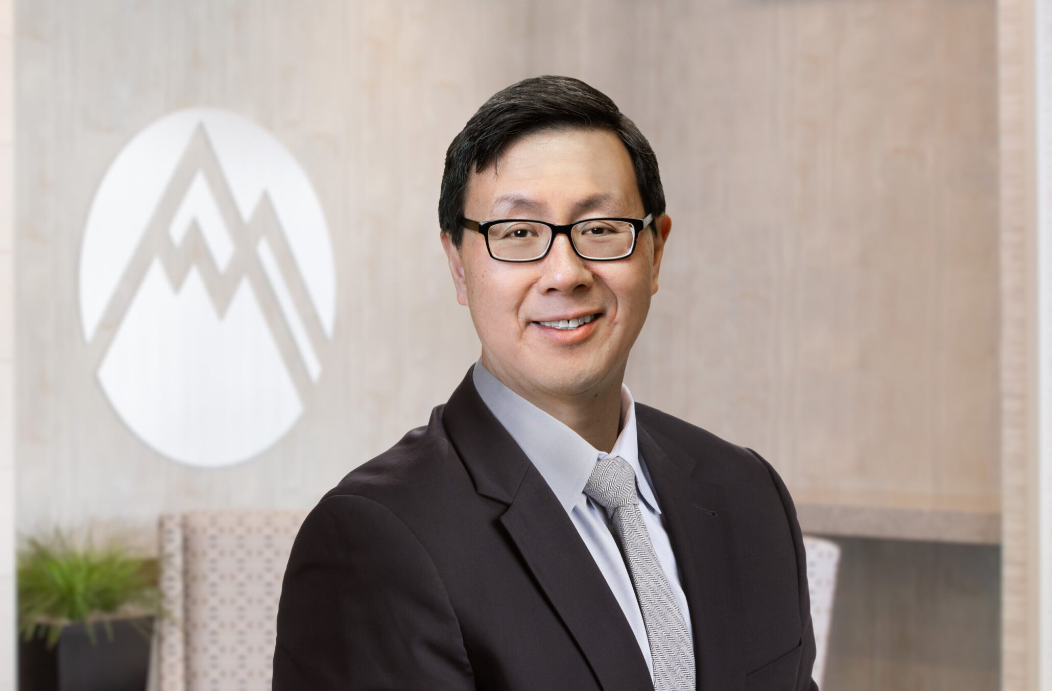 Edward T Su, MD | Summit Orthopedics