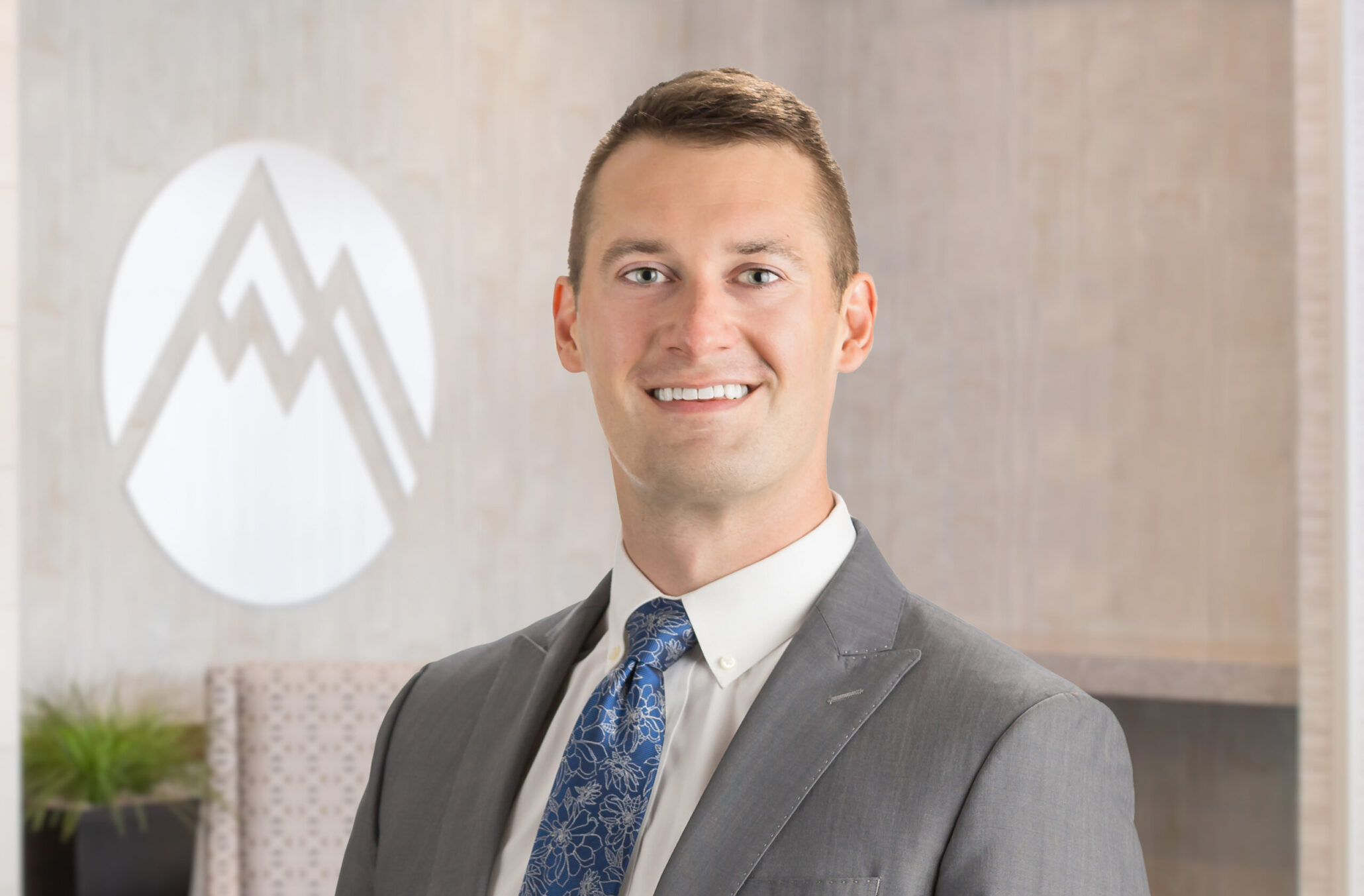 Ike B Hasley, MD | Summit Orthopedics