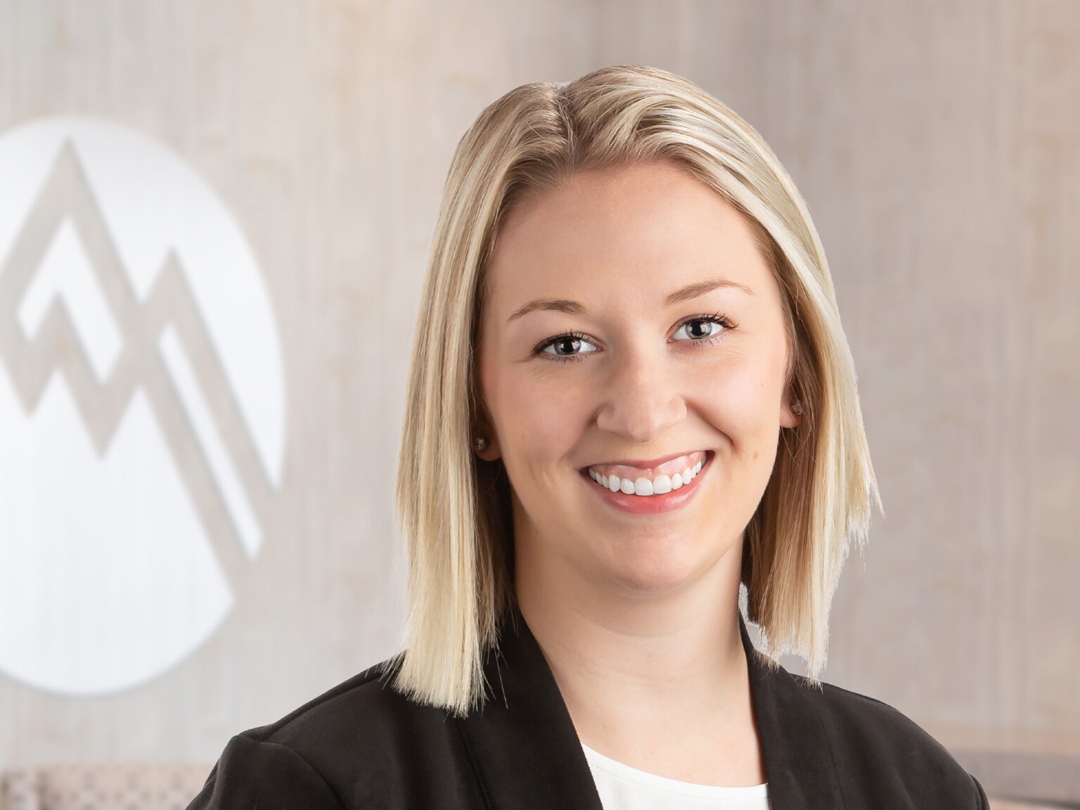 Physical Therapy & Hand Therapy | Summit Orthopedics