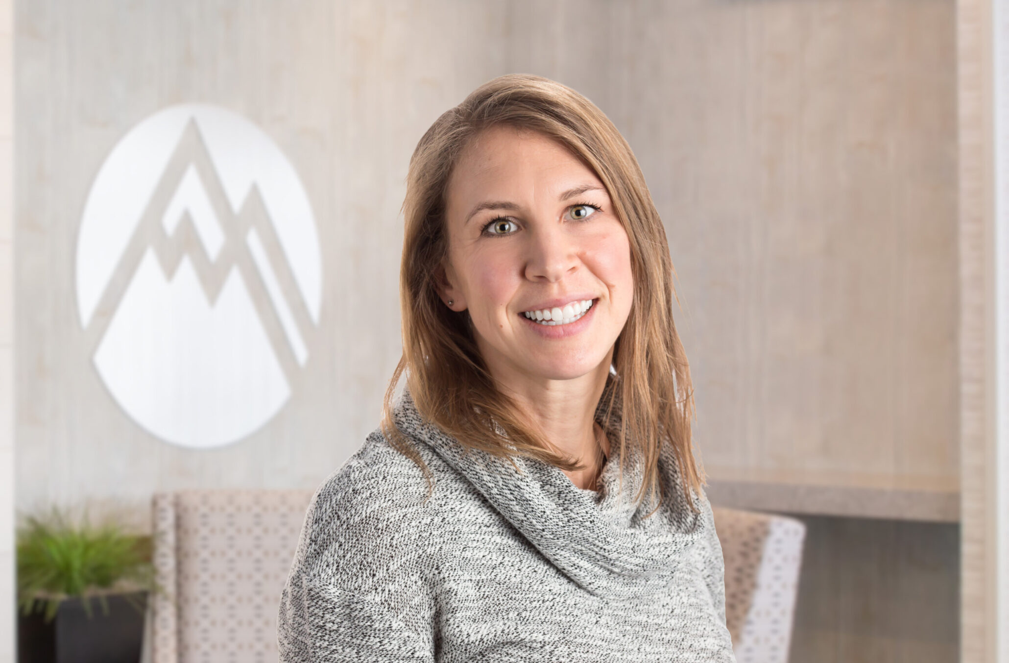 Kristin Dorn, DPT | Summit Orthopedics