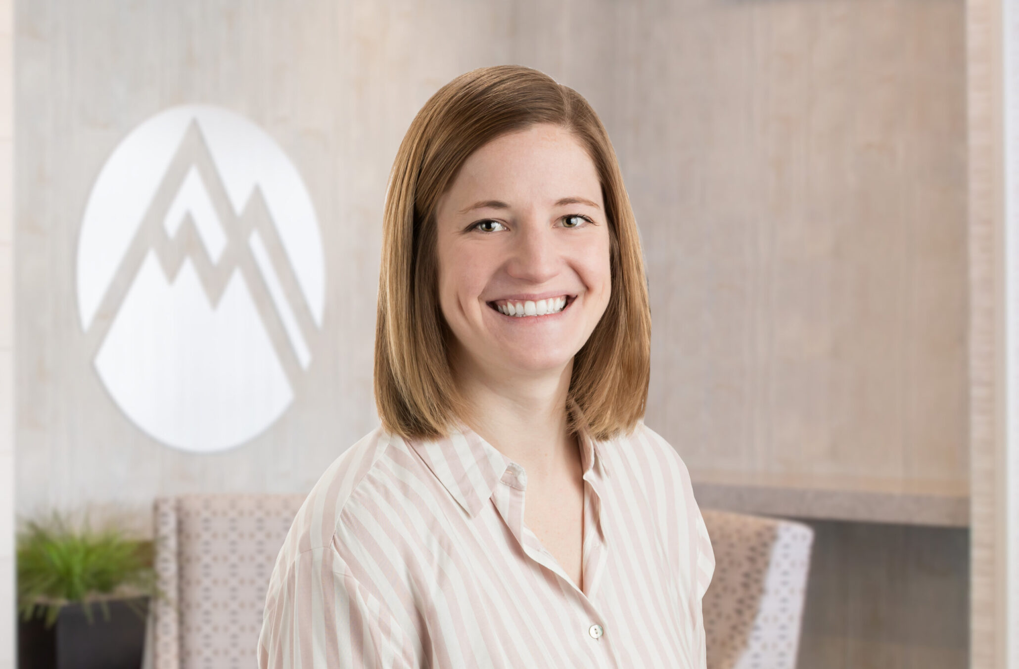 Maren Fiscus, PA-C | Summit Orthopedics