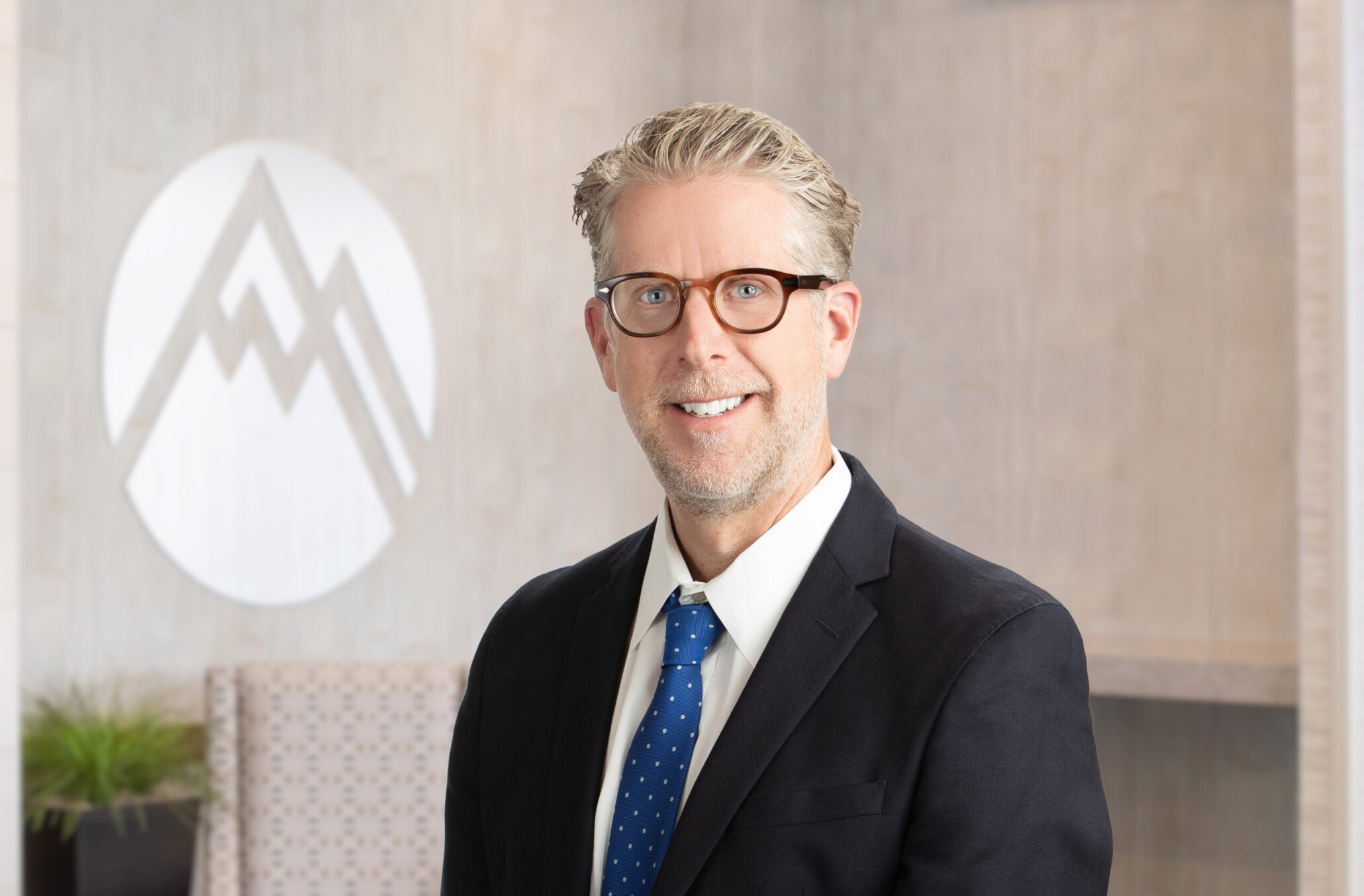 Michael J Forseth, MD | Summit Orthopedics