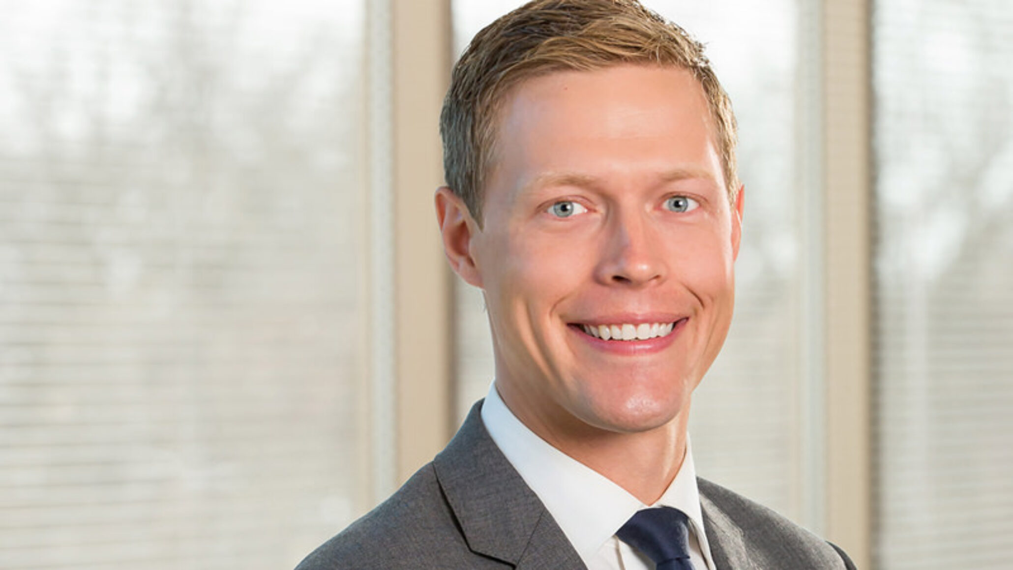 Meet Hip And Knee Arthritis Surgeon Dr. Dane Hansen | Summit Orthopedics