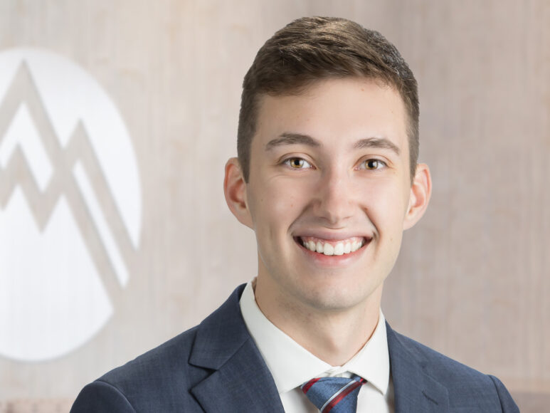 Wesley Kelly, PA-C | Summit Orthopedics